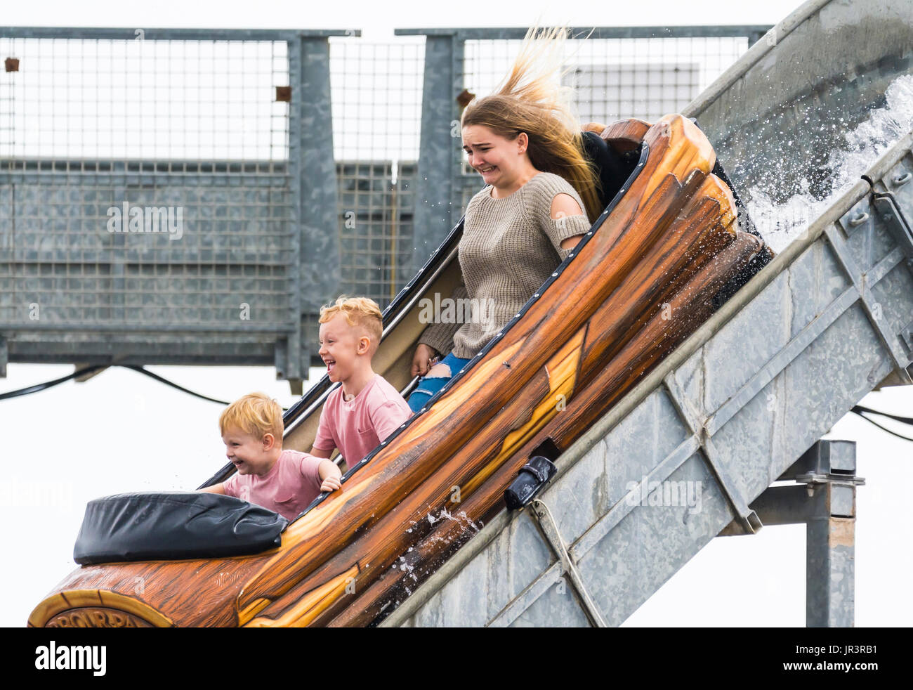 Log flume water ride hi-res stock photography and images - Alamy