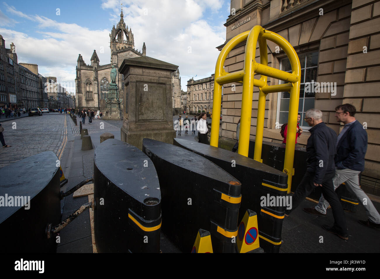 Security gates on the Royal Mile (High Street), in Edinburgh, in ...