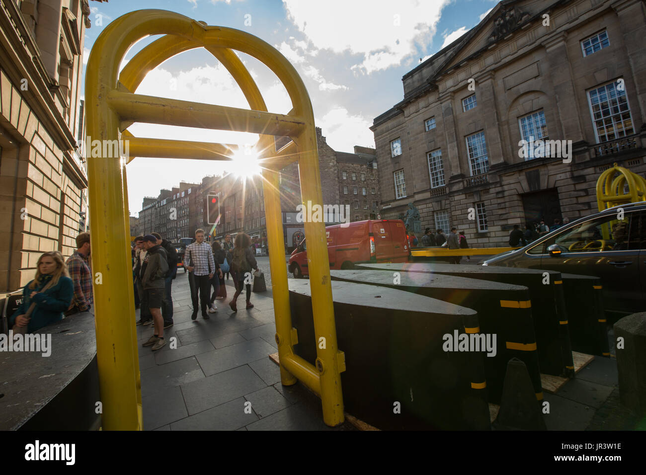 Anti terror gates hi-res stock photography and images - Alamy