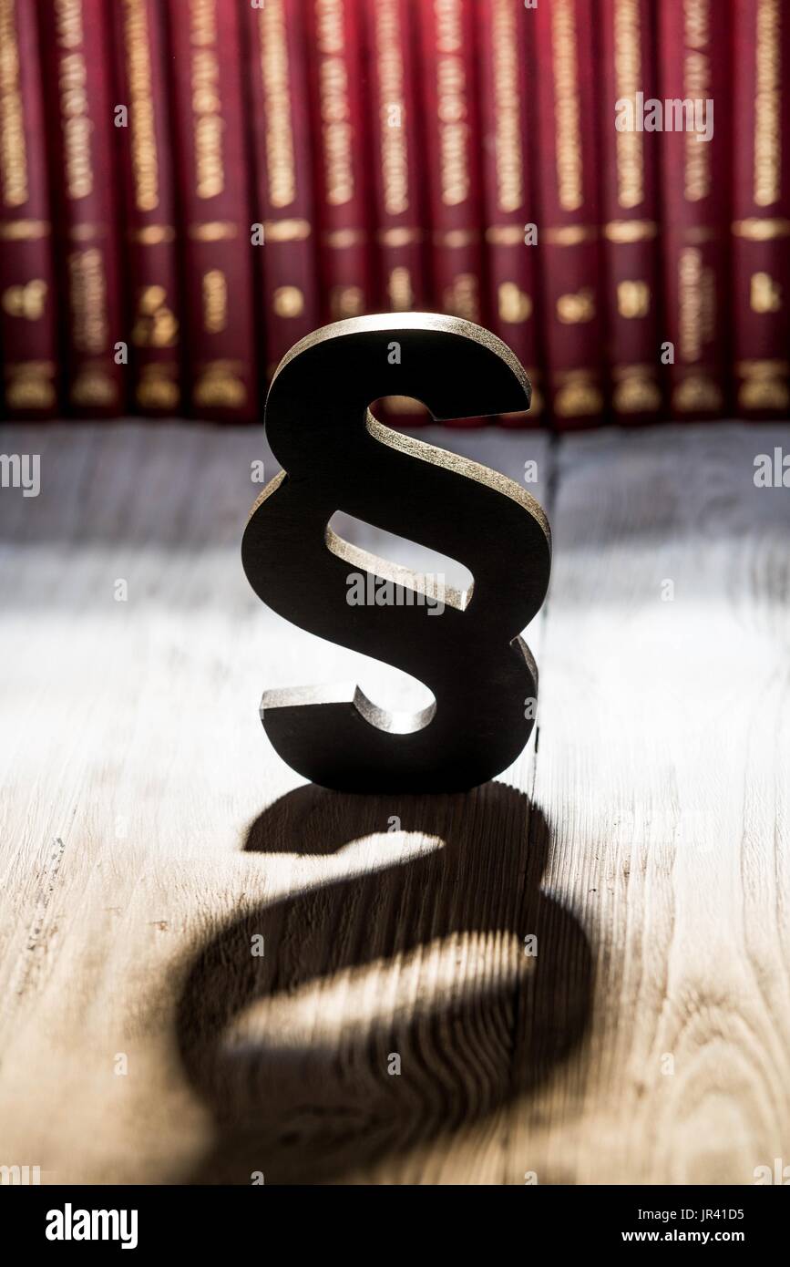 Black wooden paragraph the symbol of law in court library with legal ...