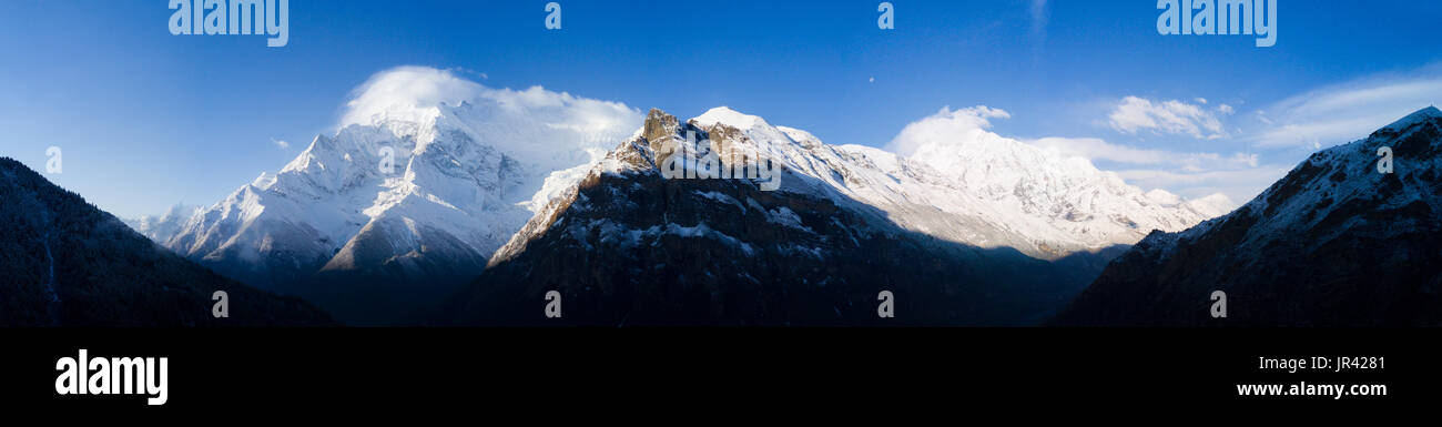Himalaya panoramic view hi-res stock photography and images - Alamy