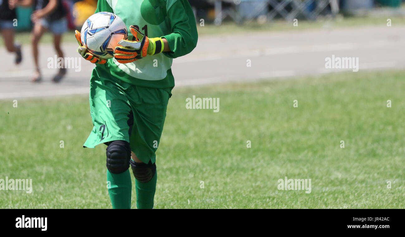 Girl goal keeper hi-res stock photography and images - Alamy