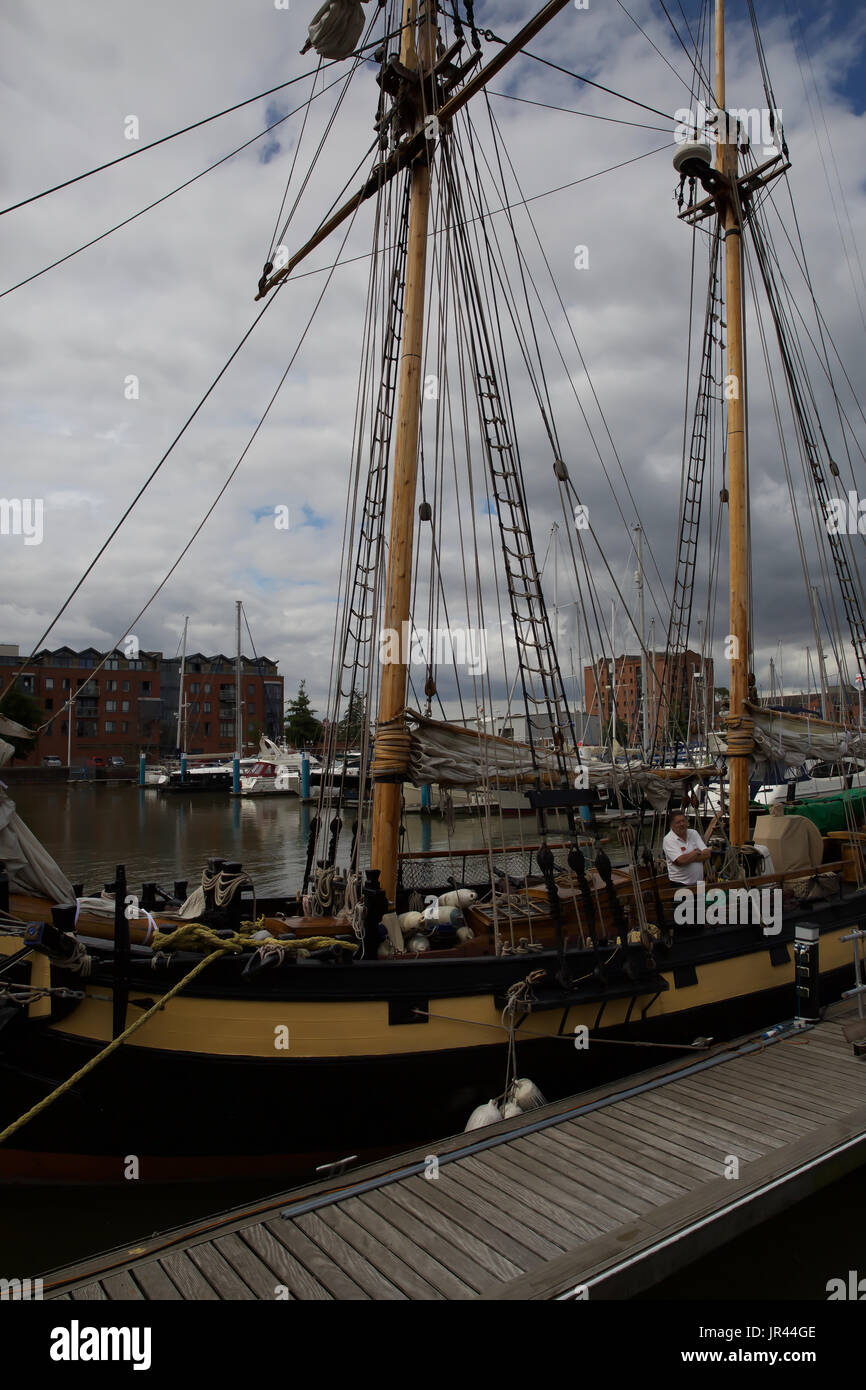Hull Marina and humber dock in Kingston Upon Hull Stock Photo - Alamy