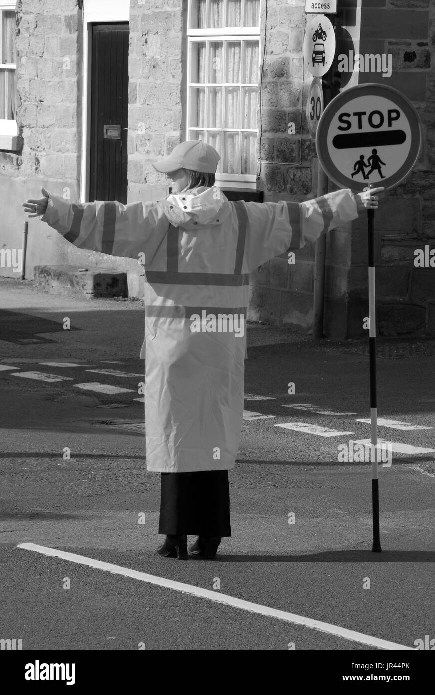 School crossing patrol hi-res stock photography and images - Alamy
