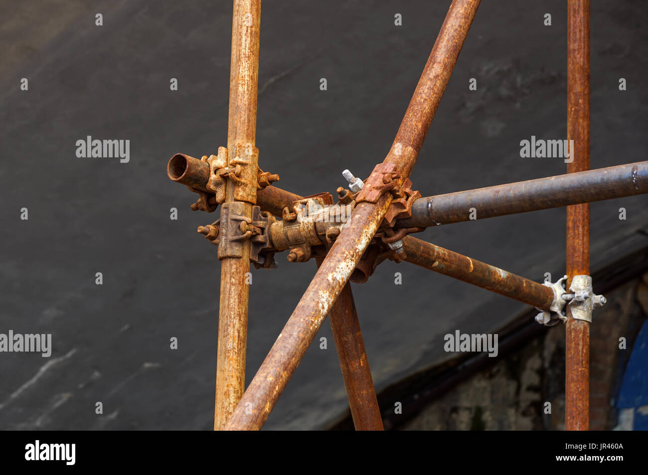 Scaffolding pipe clamp and parts, An important part of building ...