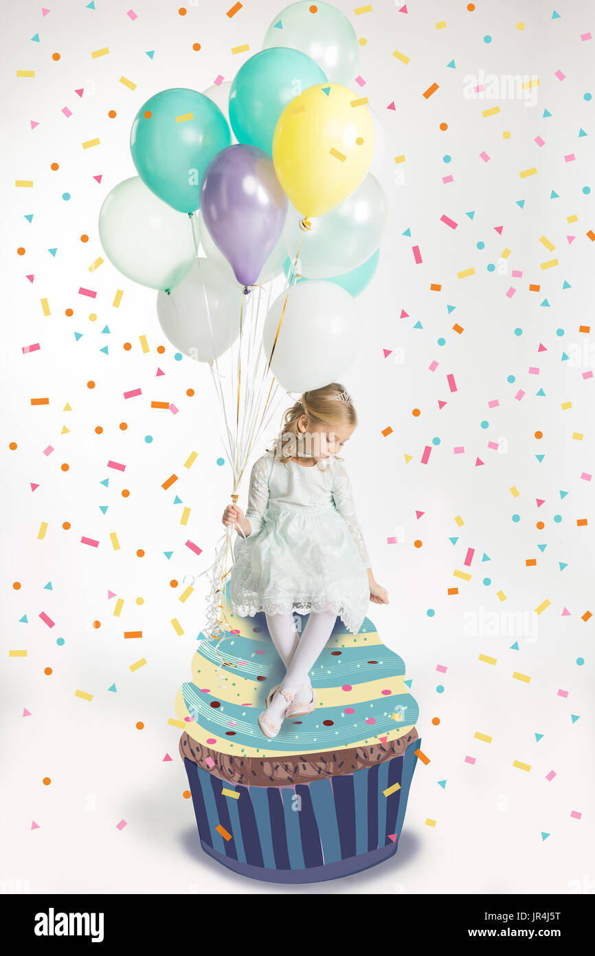 Birthday happy girl balloons hi-res stock photography and images - Alamy
