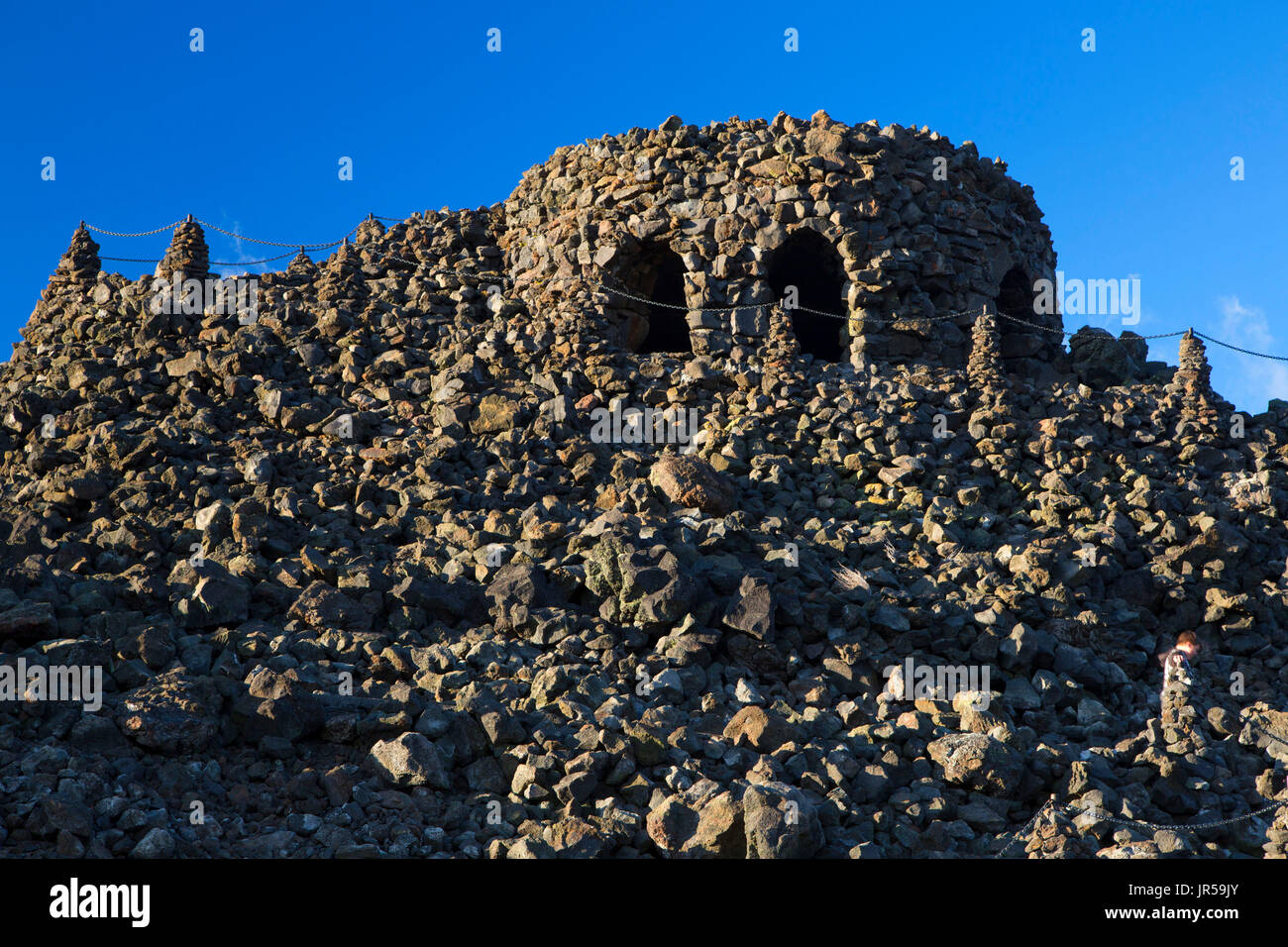 Dee Wright Observatory, McKenzie Pass-Santiam Pass National Scenic ...