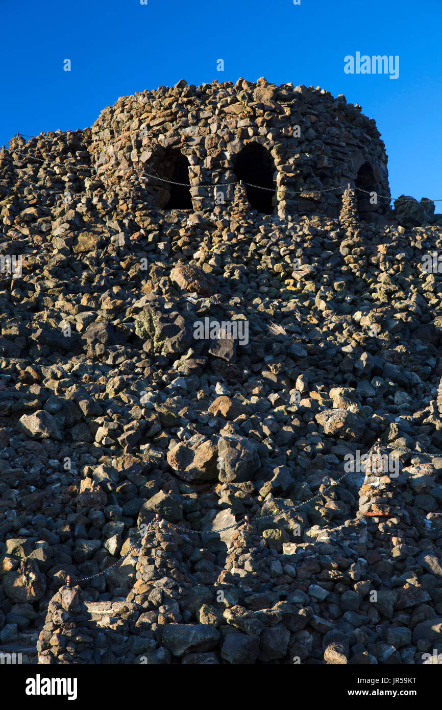 Dee Wright Observatory, McKenzie Pass-Santiam Pass National Scenic ...