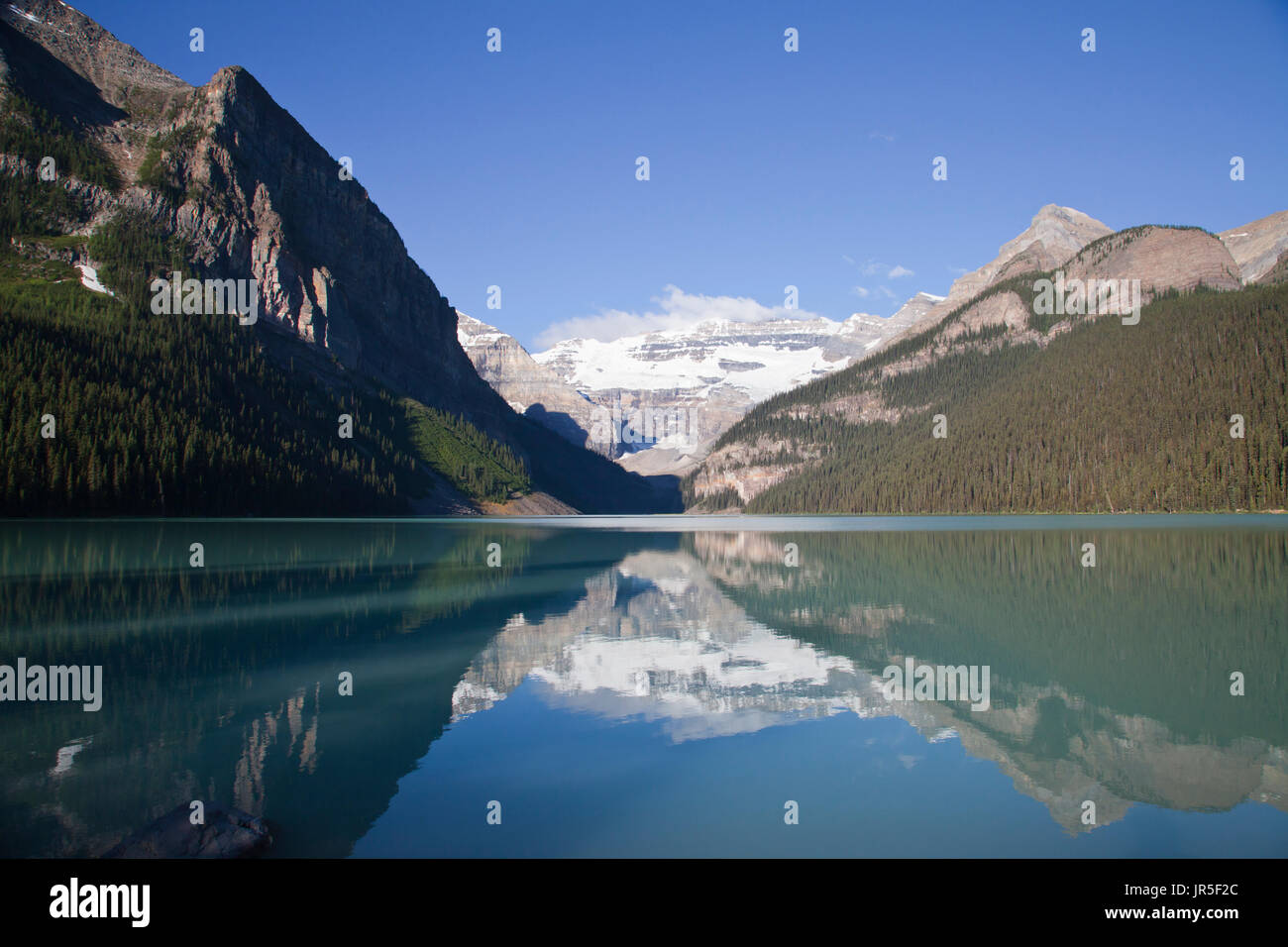 Beautiful landscape of famous Lake Louise in Alberta, Canada Stock ...