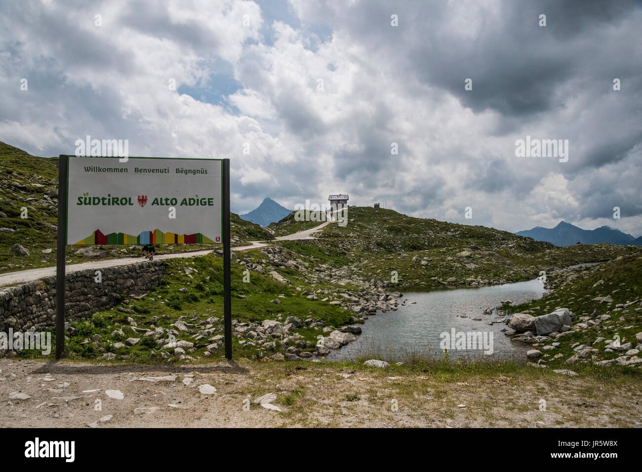 Austrian italian border hi-res stock photography and images - Alamy