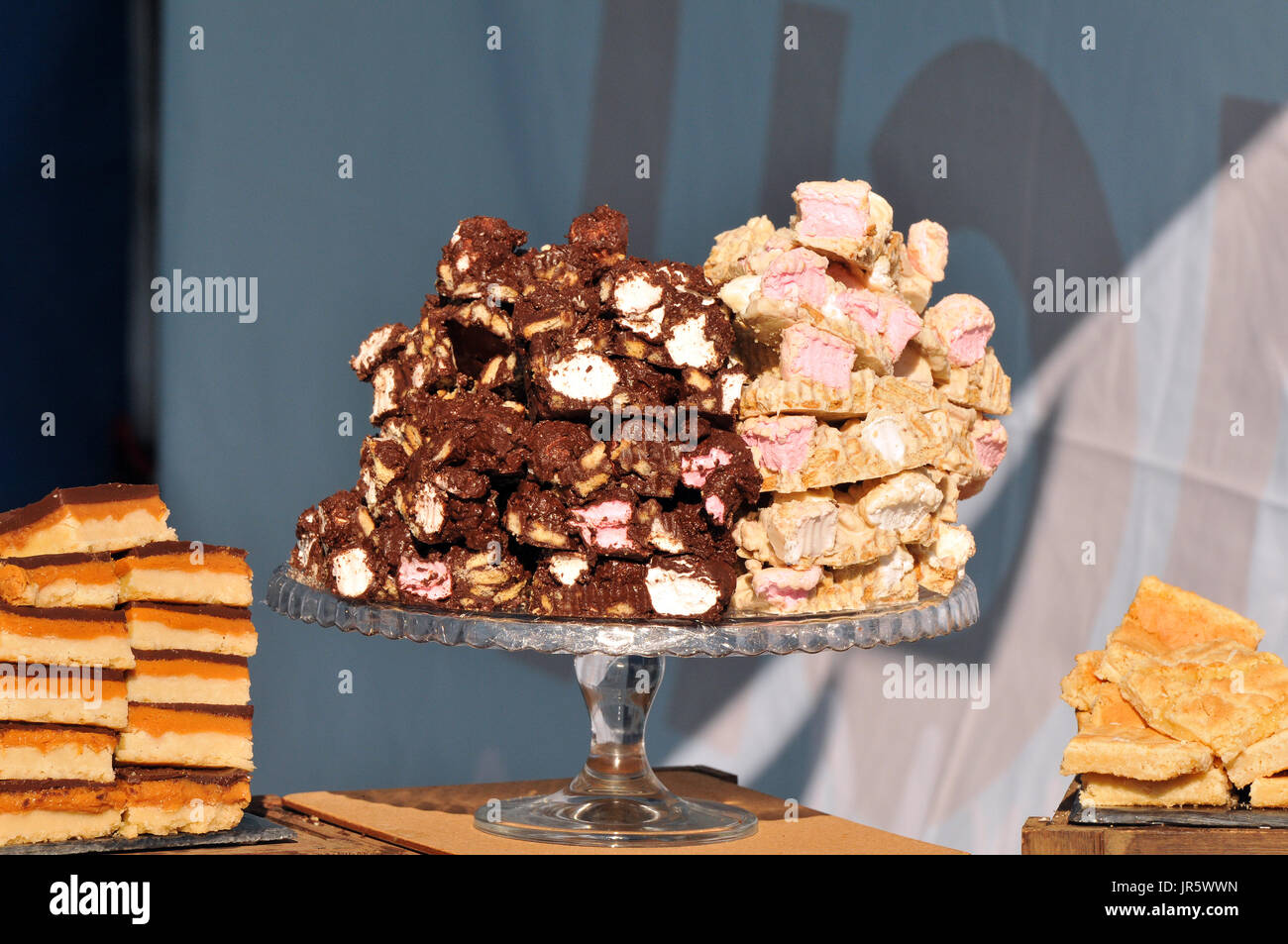 Cake trolley hi-res stock photography and images - Alamy