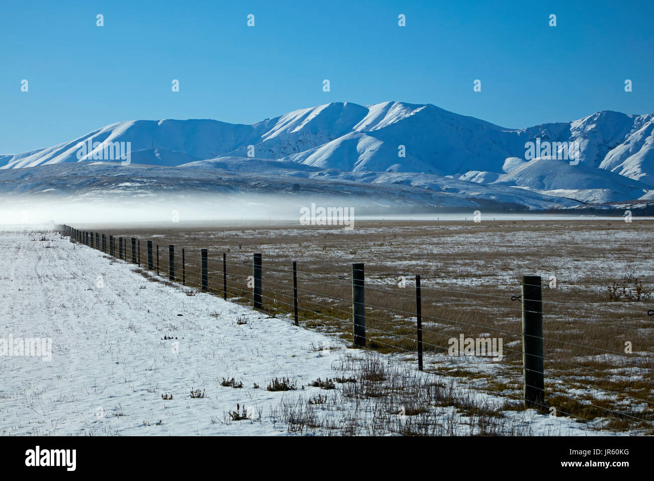 Hawkdun range hi-res stock photography and images - Alamy