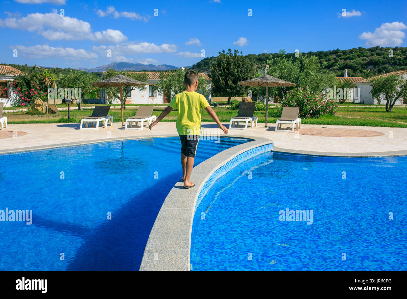 People walking pool holding hands hi-res stock photography and images ...