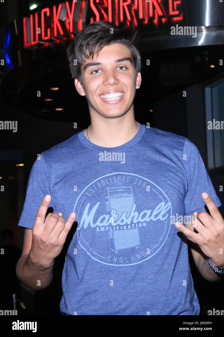 Rock and Roll Fantasy Camp Featuring: Tyler Colt Where: Hollywood ...