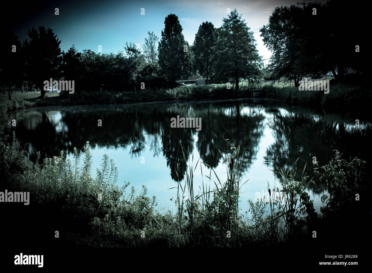 Rigid view hi-res stock photography and images - Alamy