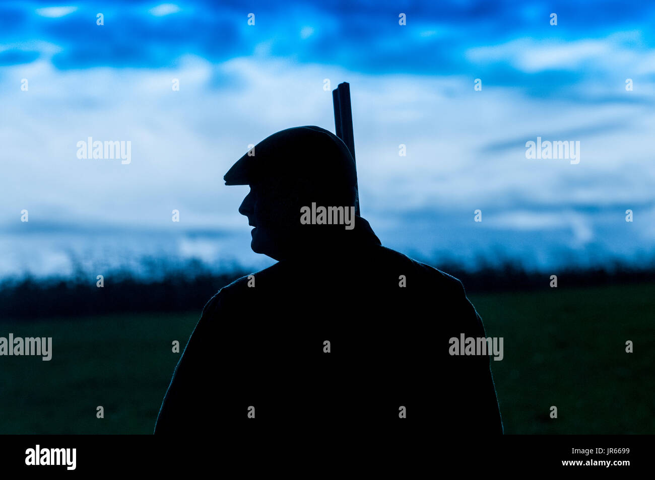 Shadow man gun hi-res stock photography and images - Alamy