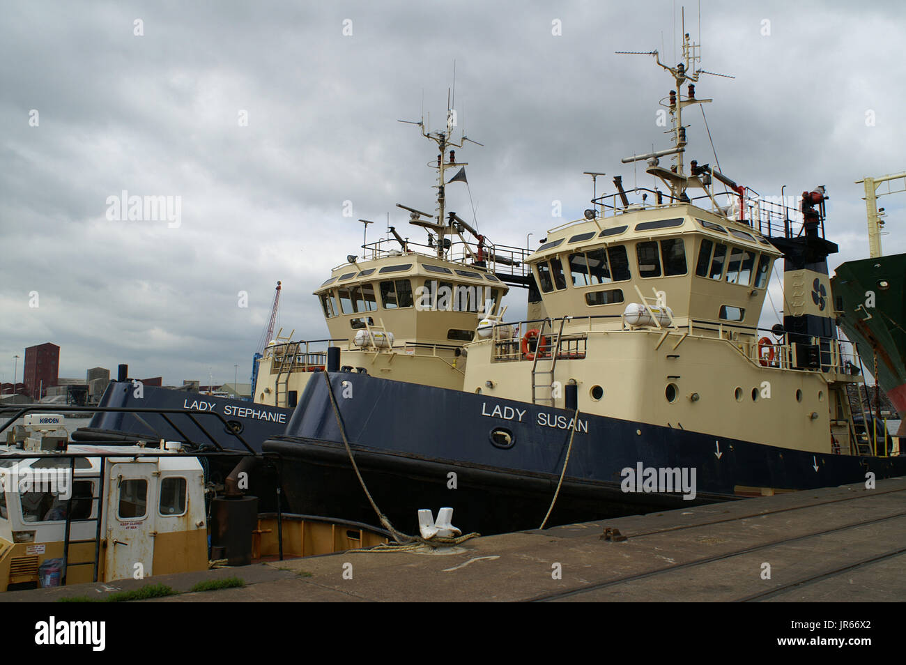 Tug Pilot Boat Stock Photos & Tug Pilot Boat Stock Images - Alamy