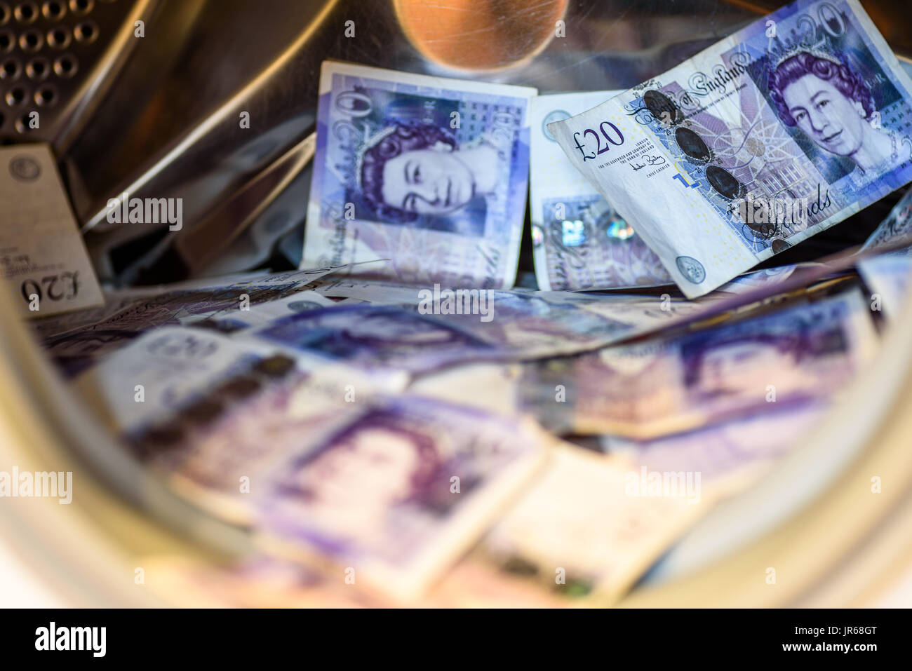 British pounds crime hi-res stock photography and images - Alamy