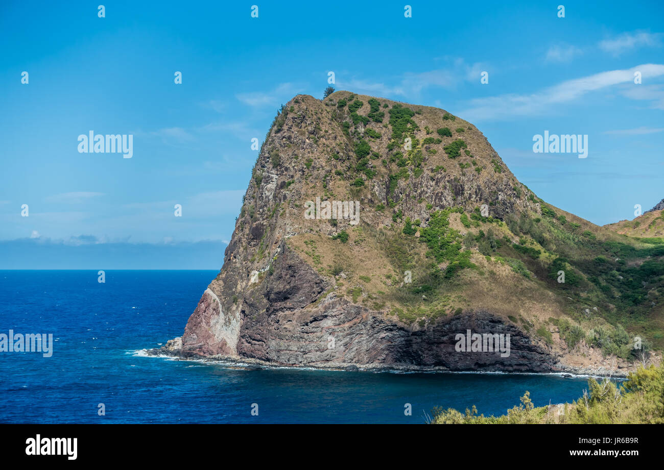 A veiw of Kahakuloa Head on Maui, Hawaii Stock Photo - Alamy