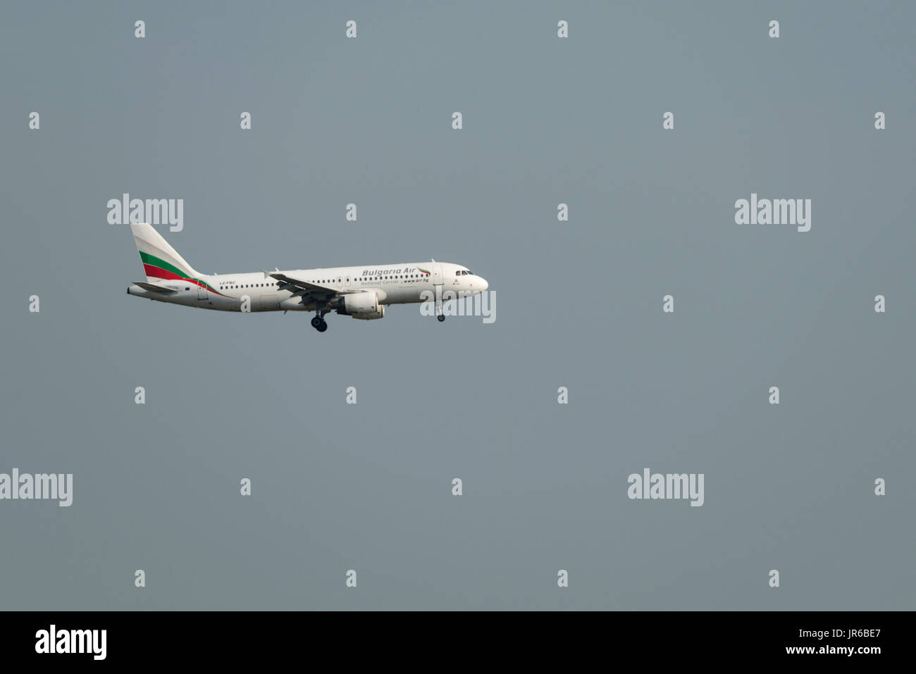 Bulgaria air airbus a320 hi-res stock photography and images - Alamy