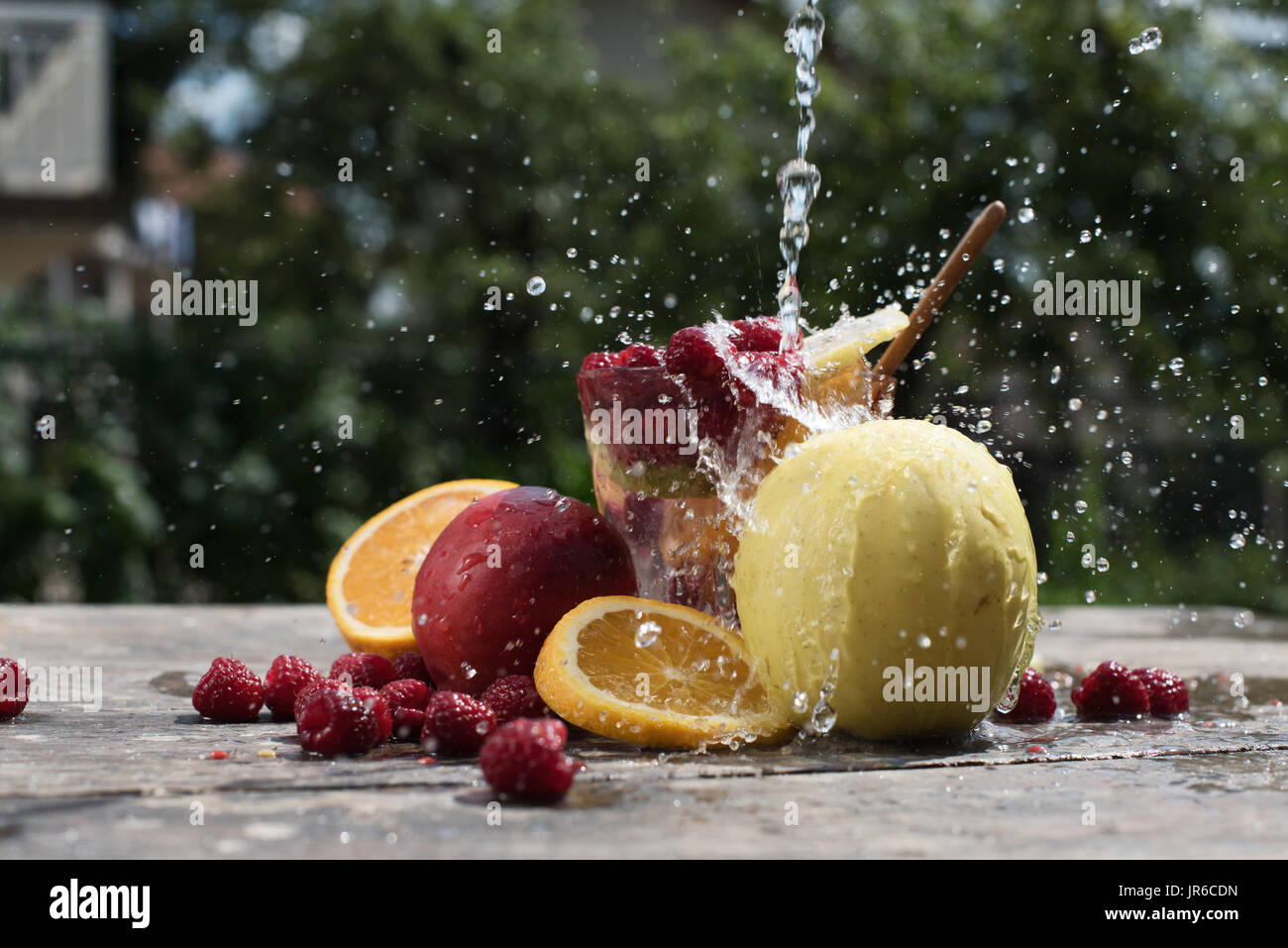 Water splashing on fruit Stock Photo - Alamy