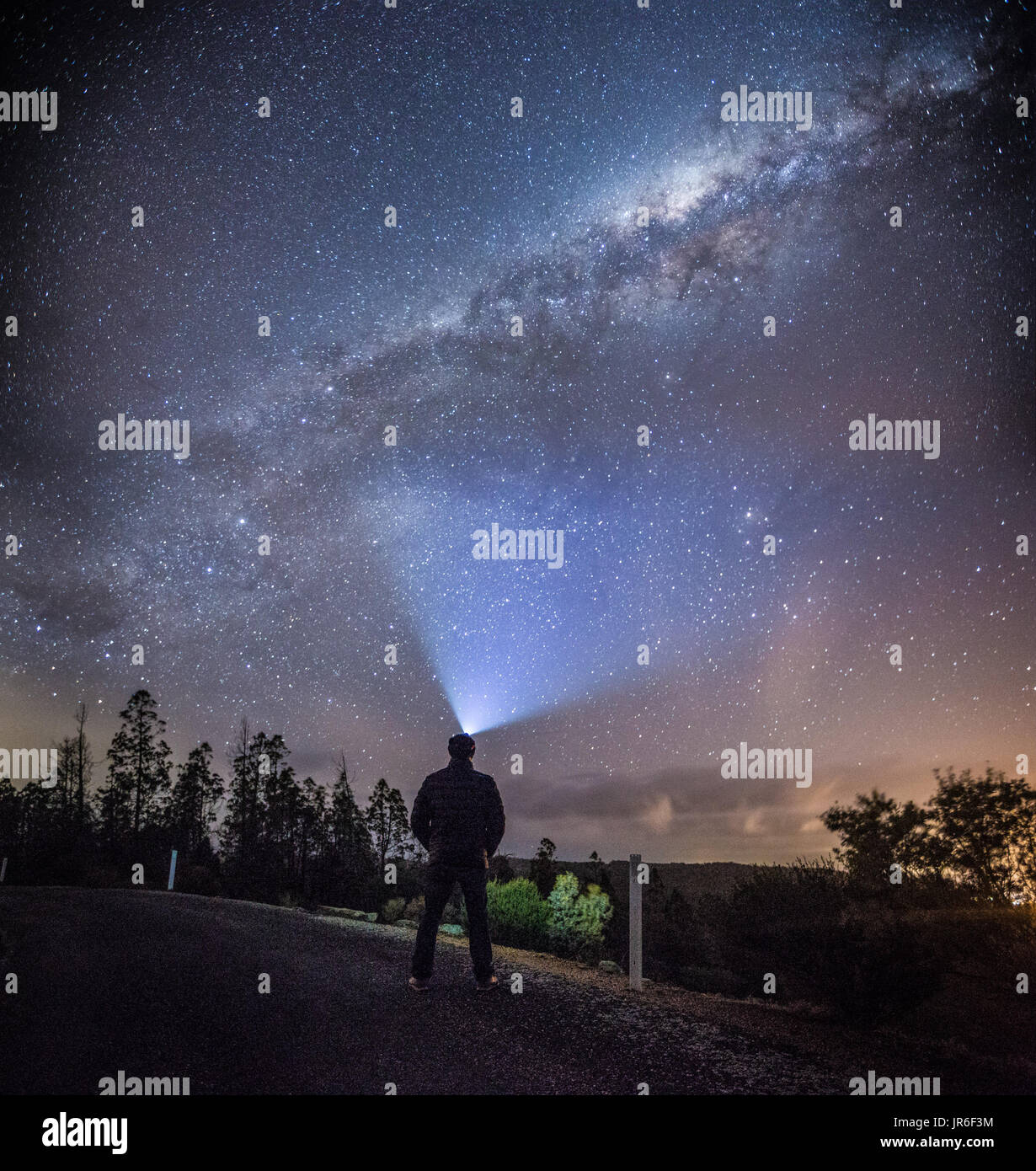 Real night sky hi-res stock photography and images - Alamy