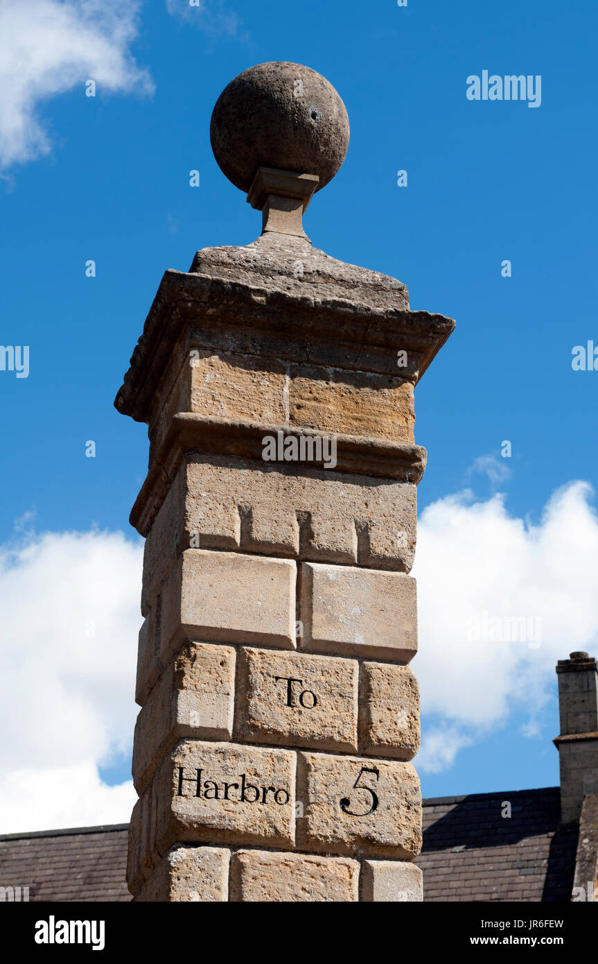 The town cross, Desborough, Northamptonshire, England, UK Stock Photo ...
