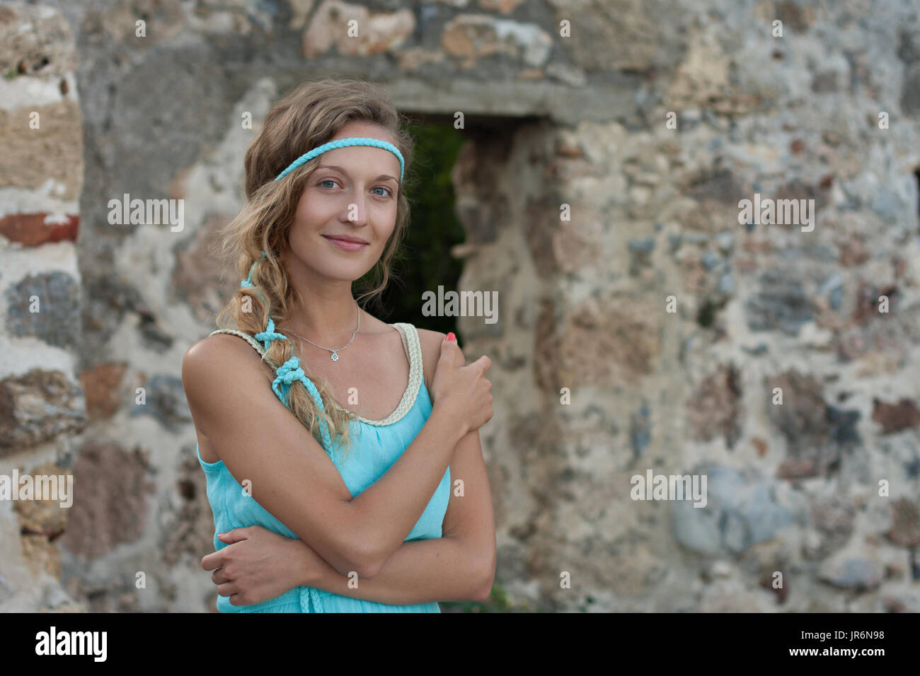 Woman Turquoise Jewelry High Resolution Stock Photography and Images ...