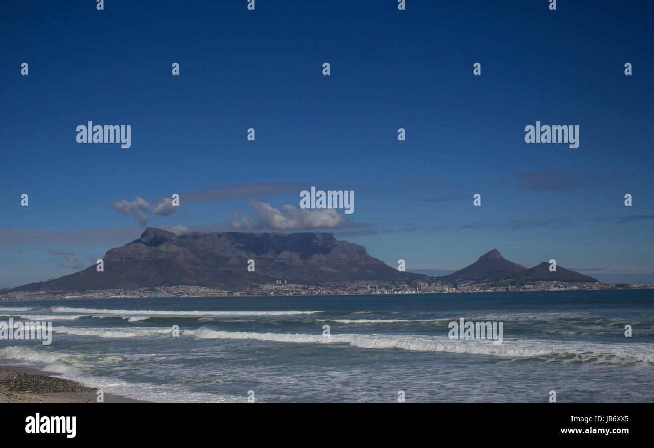 Table topped hill hi-res stock photography and images - Alamy