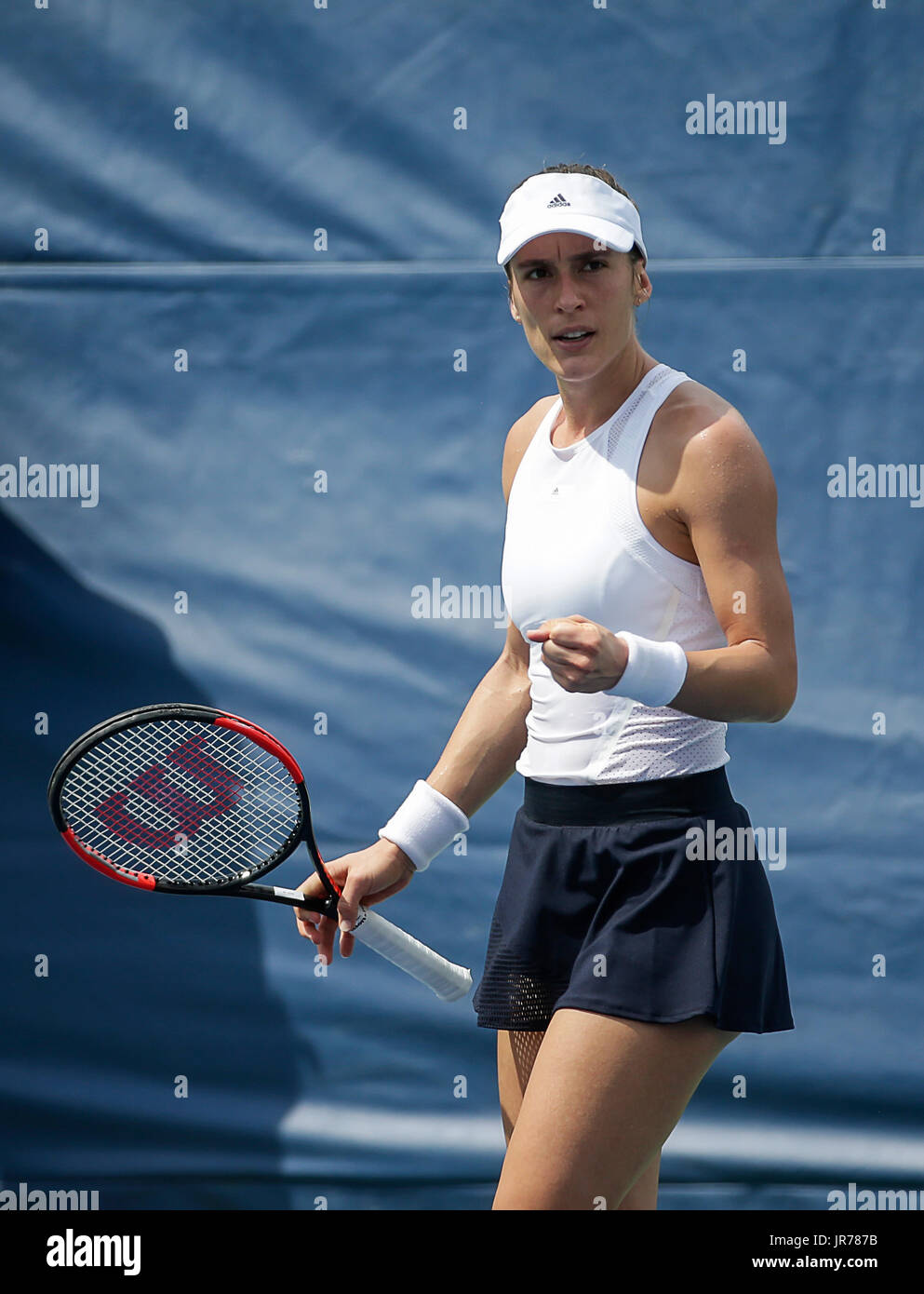 Andrea bouchard hi-res stock photography and images - Alamy