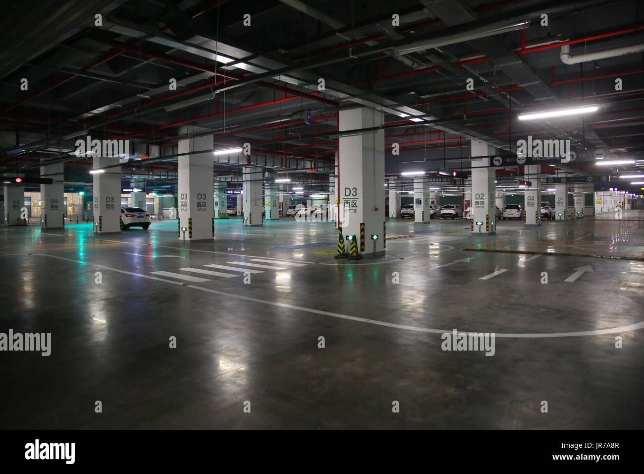 301 hospital beijing hi-res stock photography and images - Alamy