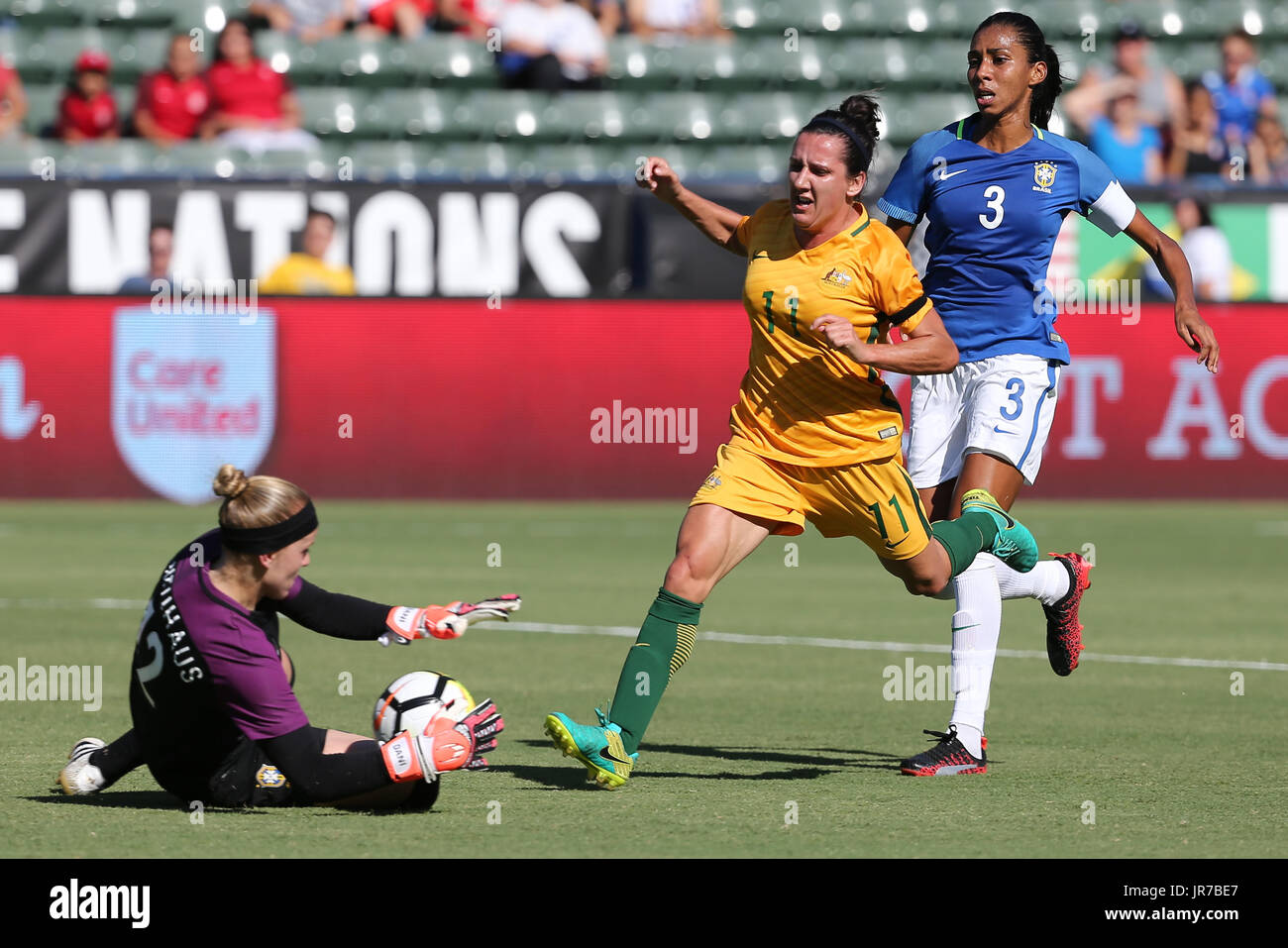 Lisa forward hi-res stock photography and images - Alamy