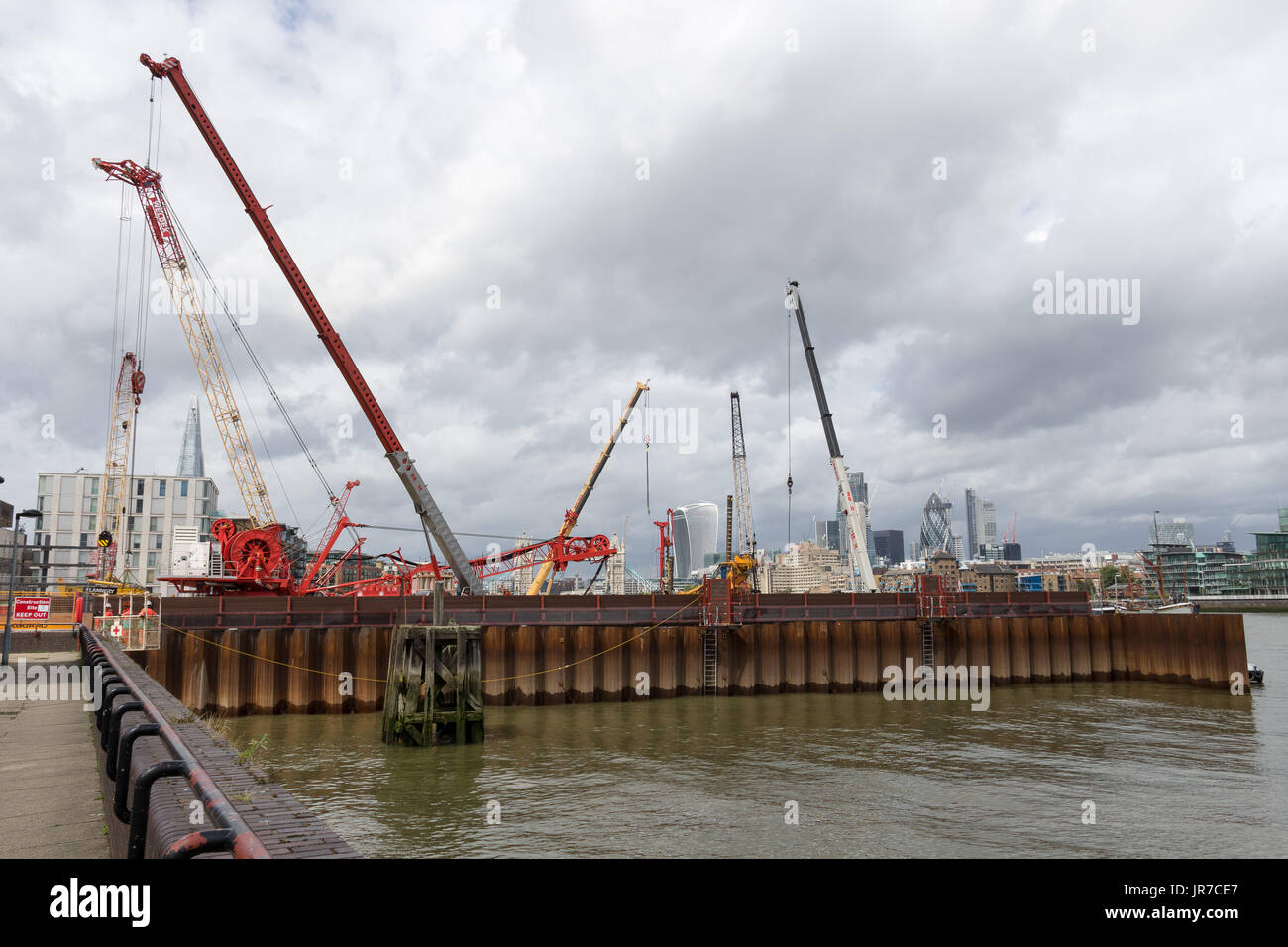 London, UK. 3rd August 2017. Construction work taking place at the ...