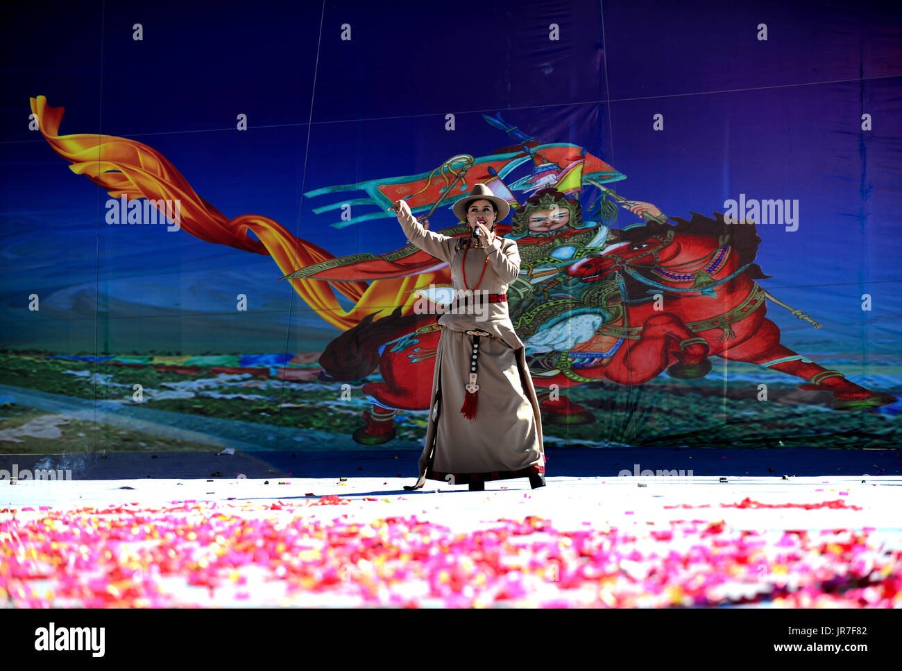 Tibetan singer hi-res stock photography and images - Alamy