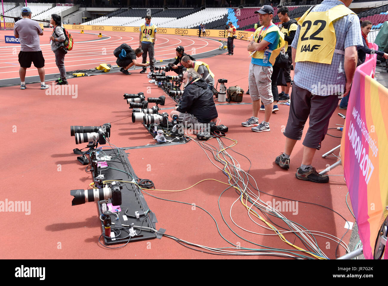 Olympic finish line camera hi-res stock photography and images - Alamy