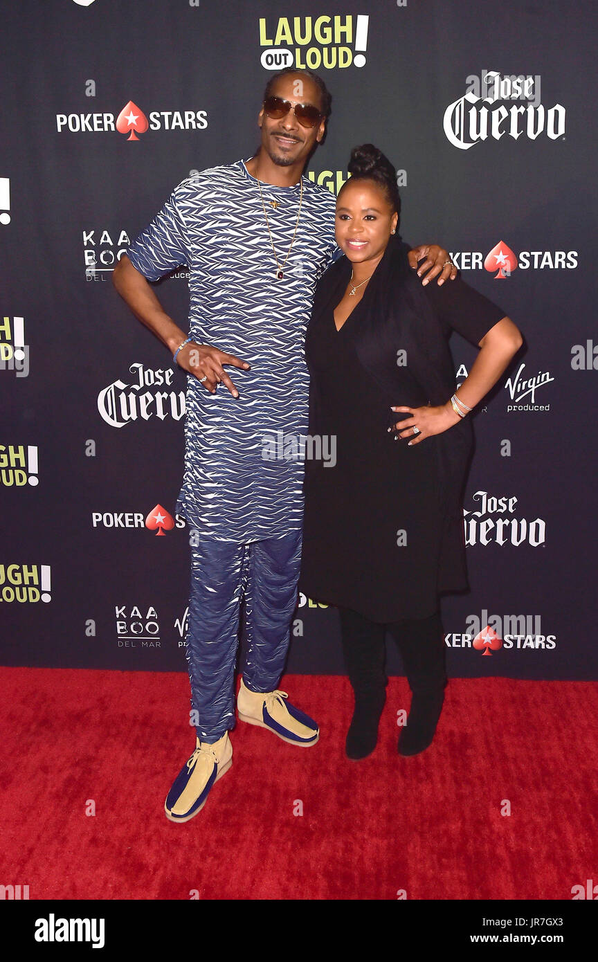 Los Angeles, USA. 3rd Aug, 2017. Snoop Dogg and his wife Shante Taylor ...