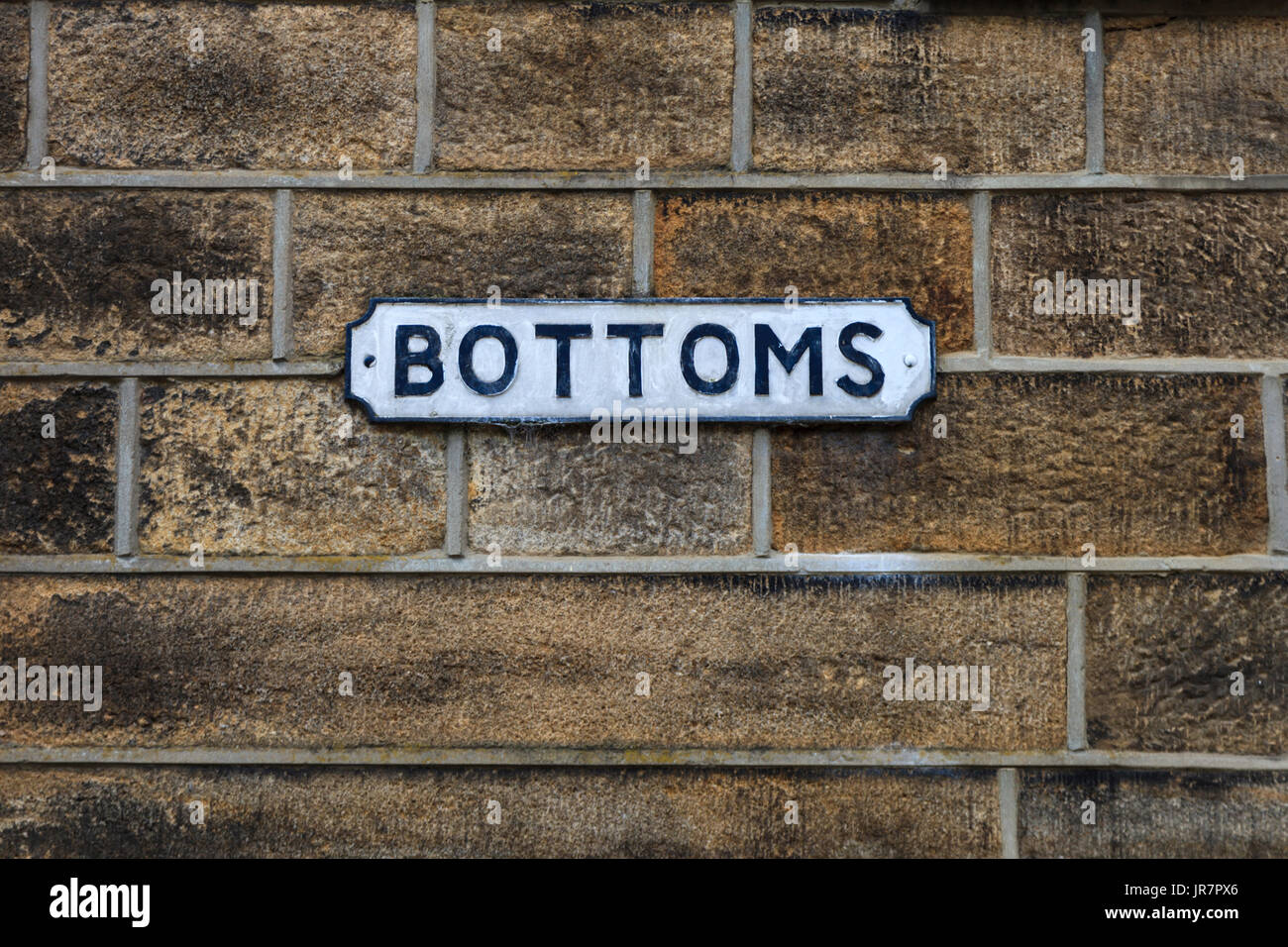 Cragg vale calderdale hi-res stock photography and images - Alamy