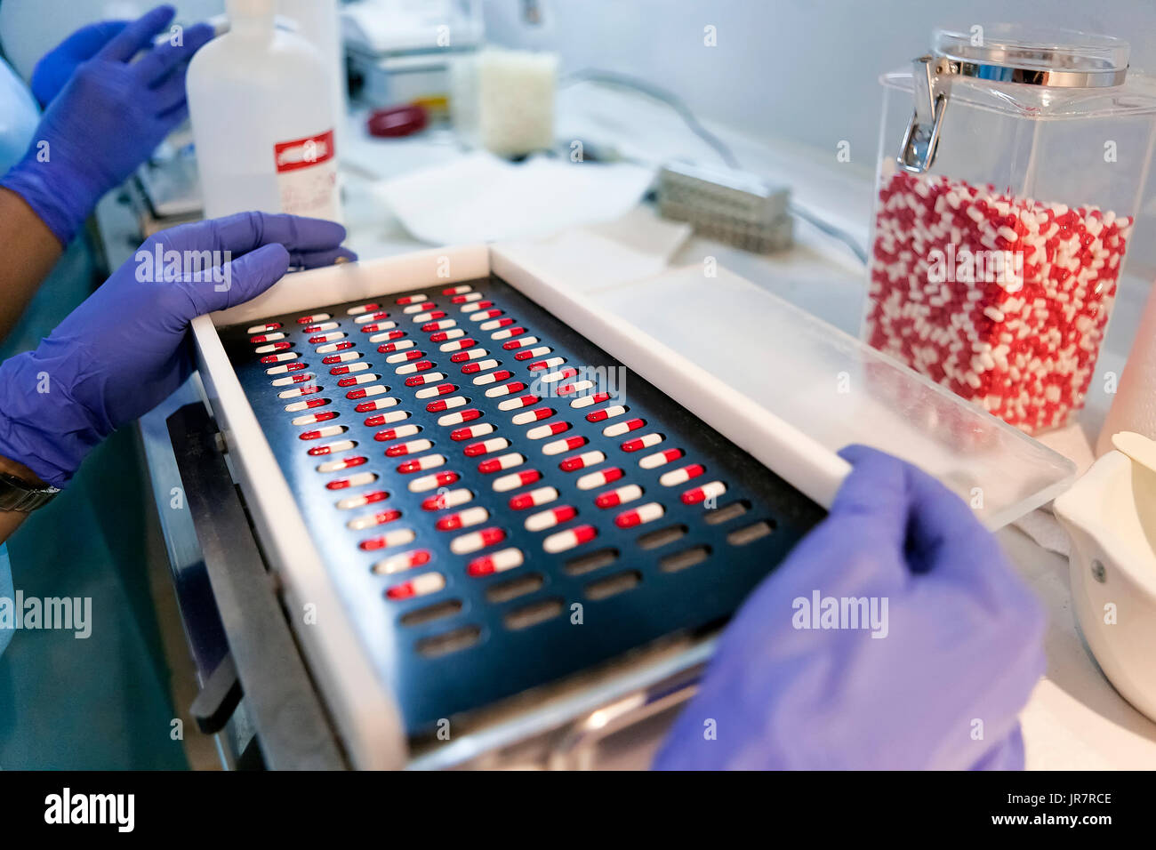 Sorting medicine pharmacy hi-res stock photography and images - Alamy