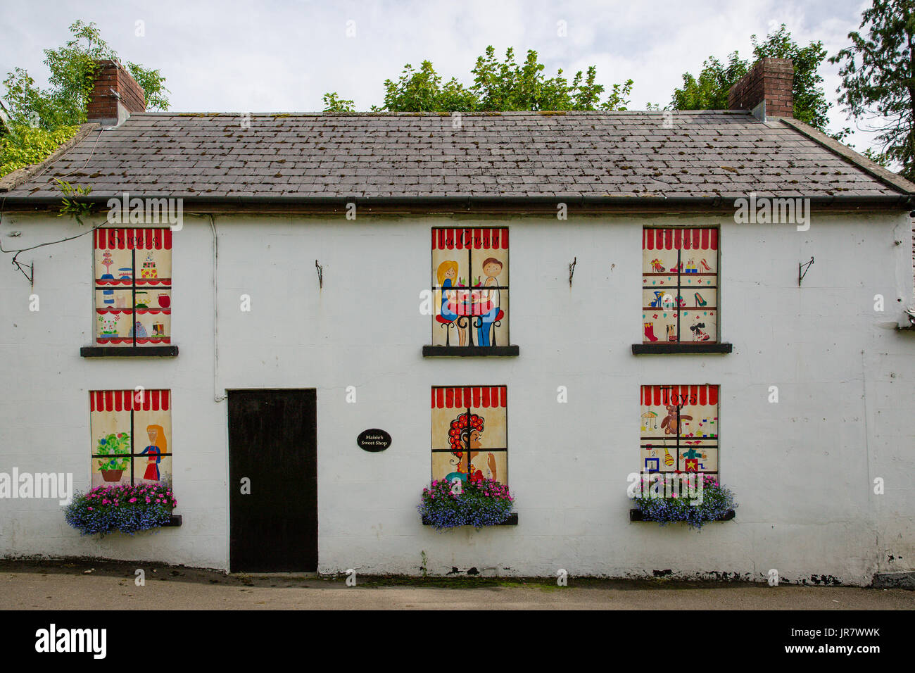 Kilmuckridge village hi-res stock photography and images - Alamy