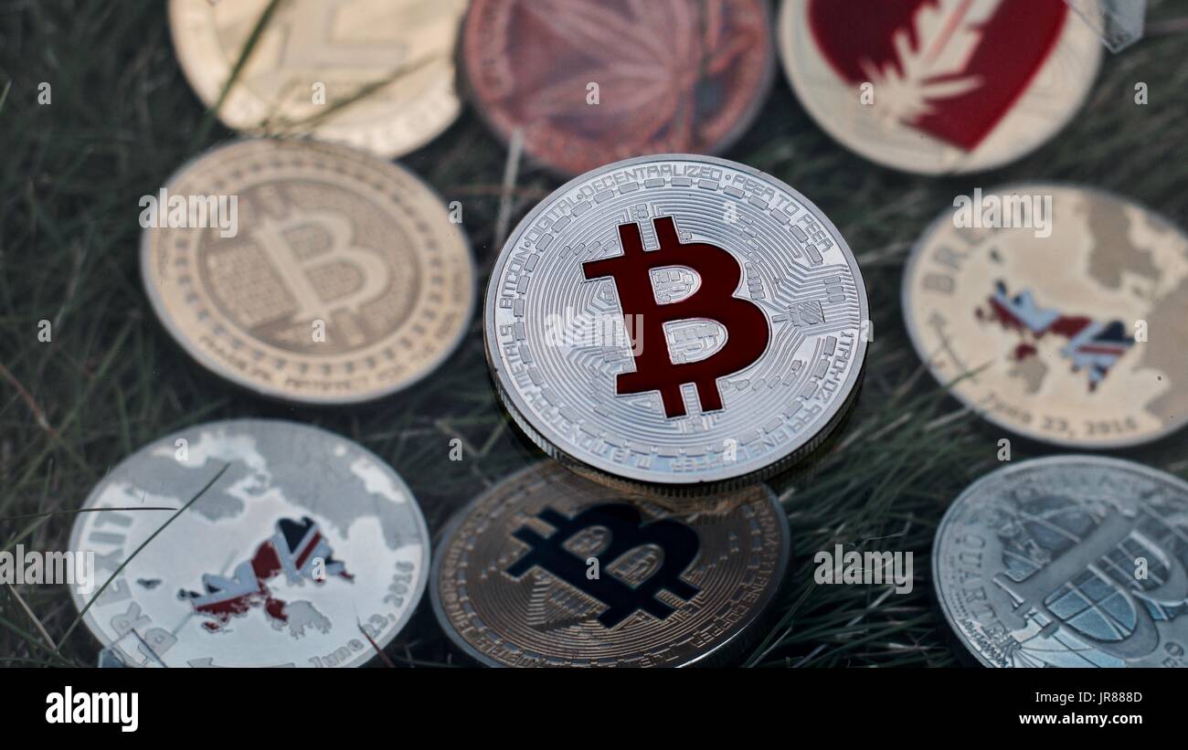 Digital currency physical metal bitcoin coin. Virtual money concept ...