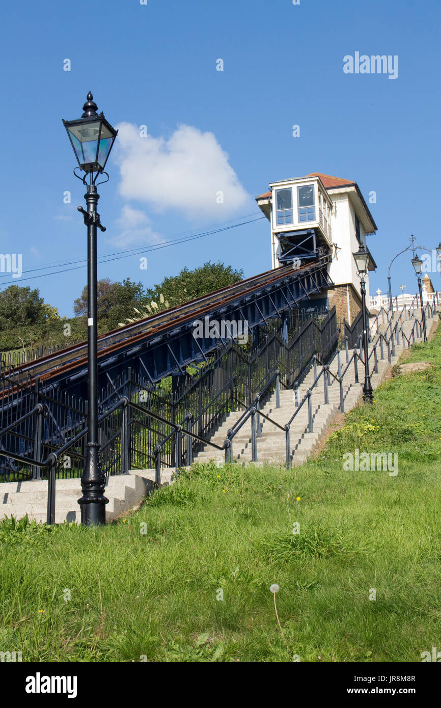 Southend cliff lift southend on sea hi-res stock photography and images ...
