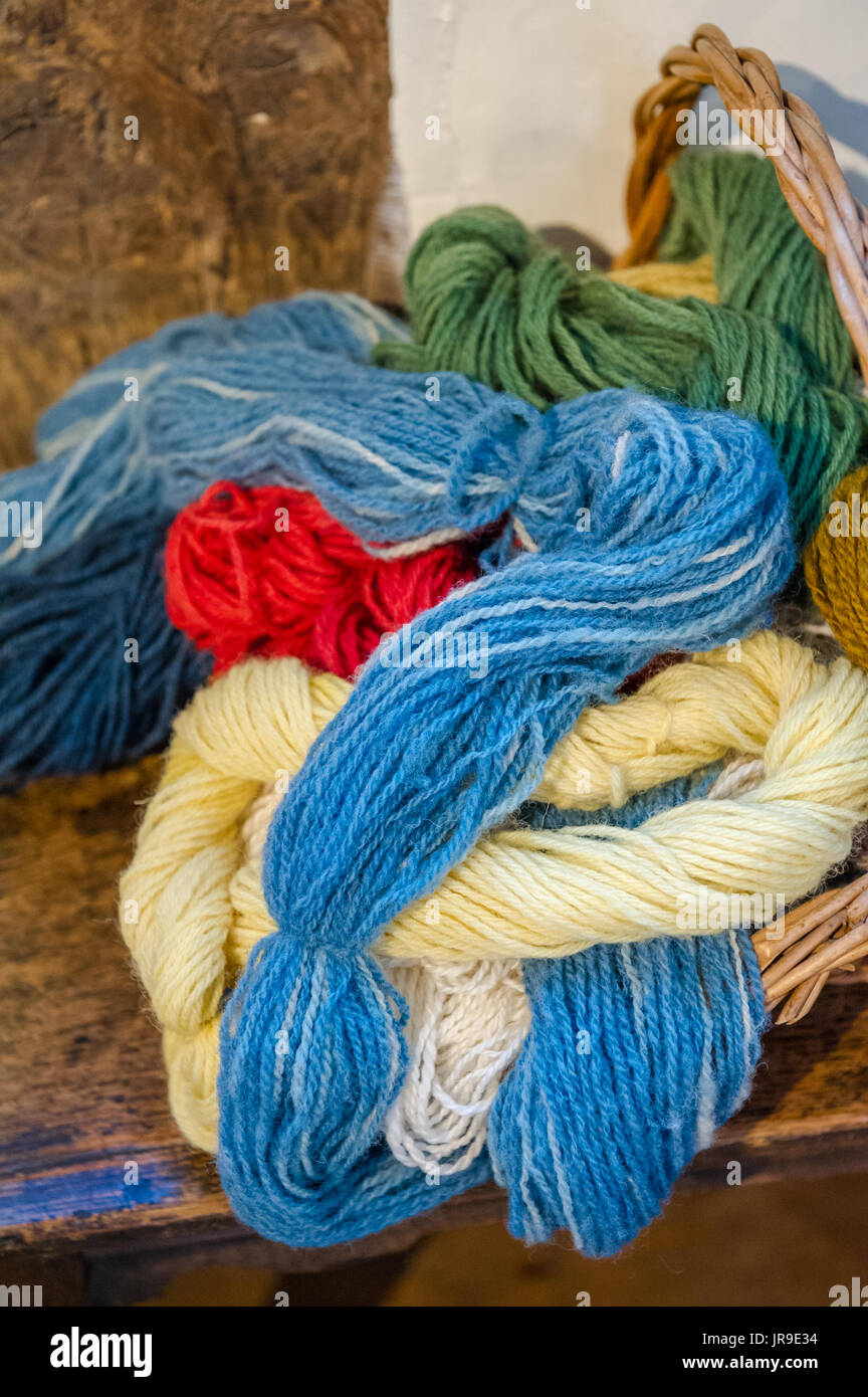 Wool bundle hi-res stock photography and images - Alamy