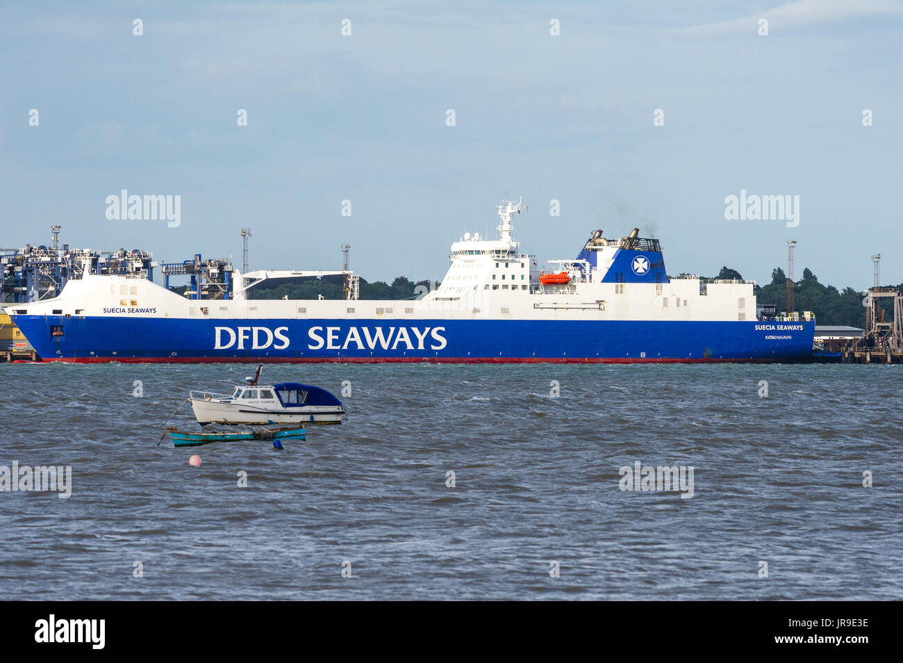 DFDS Seaways ship at the Flexistowe container docks Stock Photo - Alamy