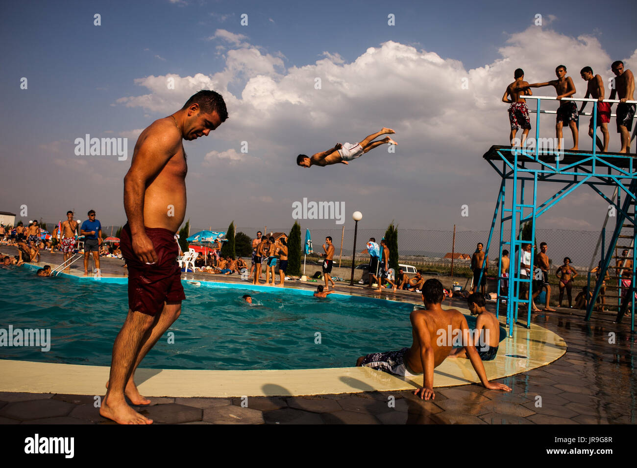 Jump swimming pool splash hi-res stock photography and images - Alamy