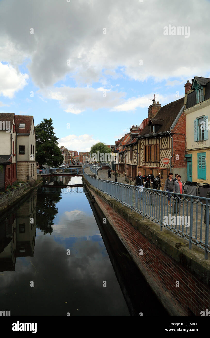 Alongside the somme canal hi-res stock photography and images - Alamy