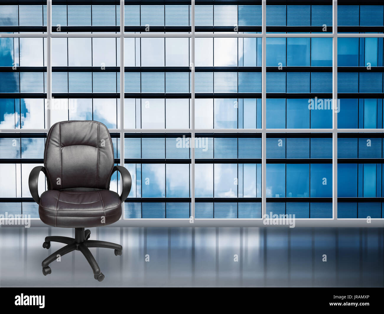 Empty office chair hi-res stock photography and images - Alamy