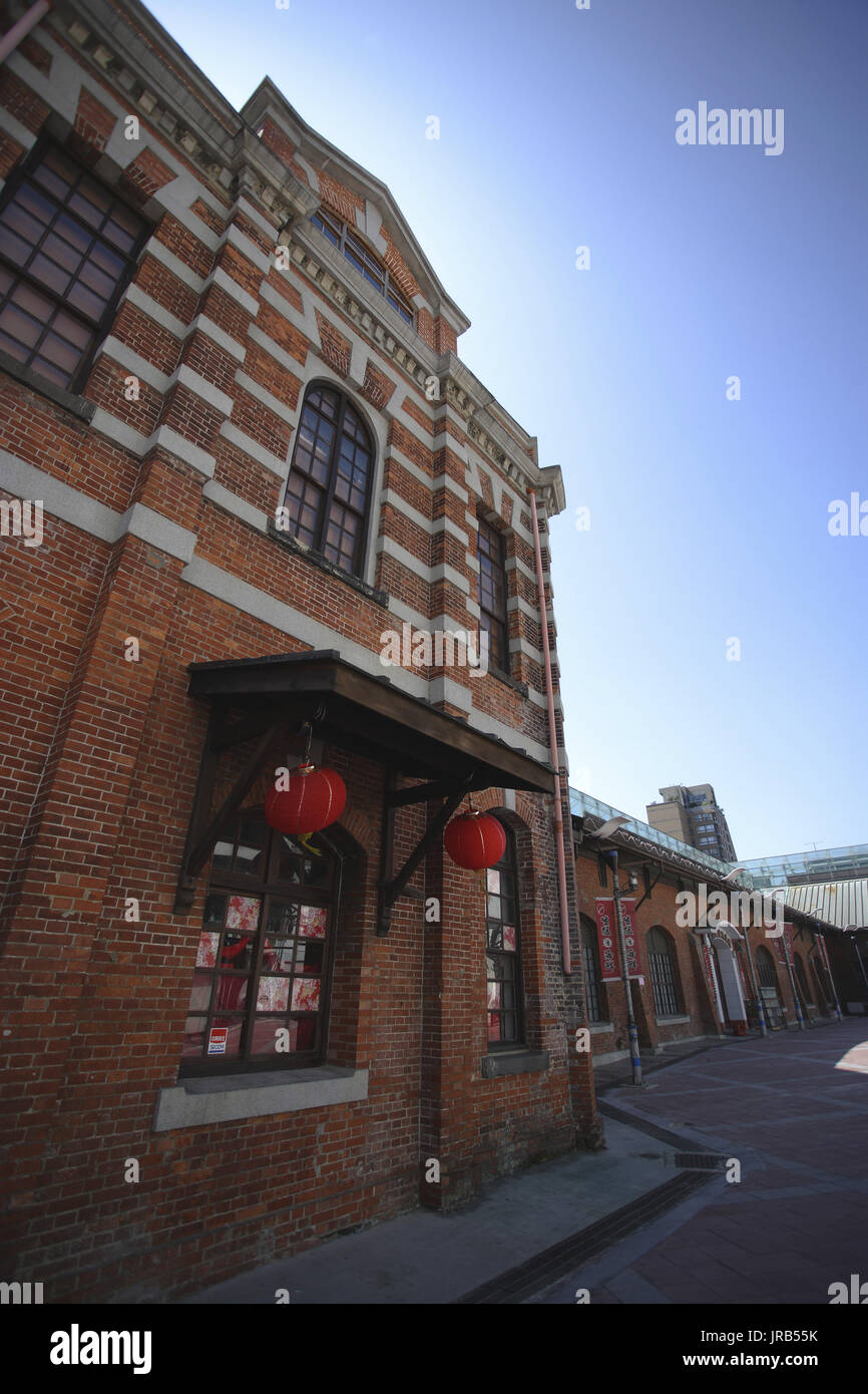 Traditional taiwanese chinese brick house hi-res stock photography and ...