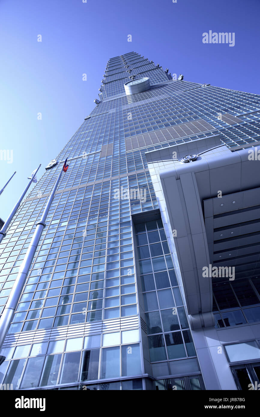 Taipei 101 flag hi-res stock photography and images - Alamy