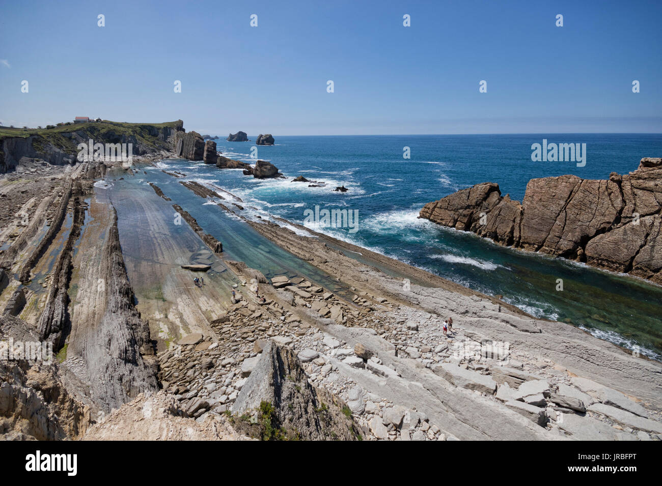 Flysch arnia beach santander hi-res stock photography and images - Alamy