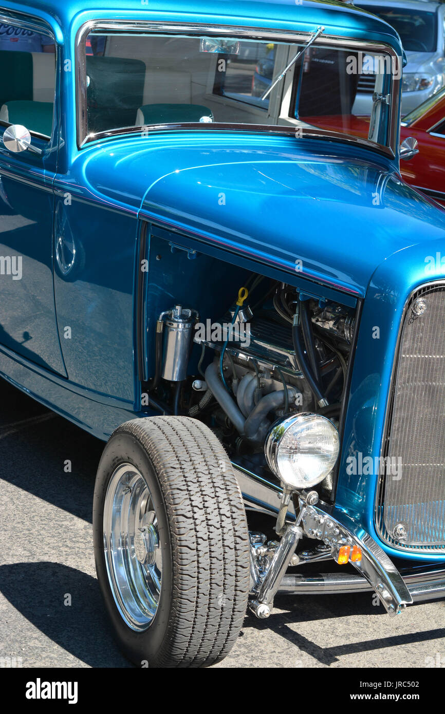 Blue vintage cars hi-res stock photography and images - Alamy